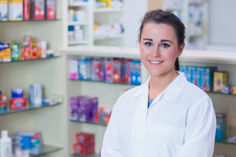 10 Essential Questions to Ask Before Choosing a Pharmacy Technician ...